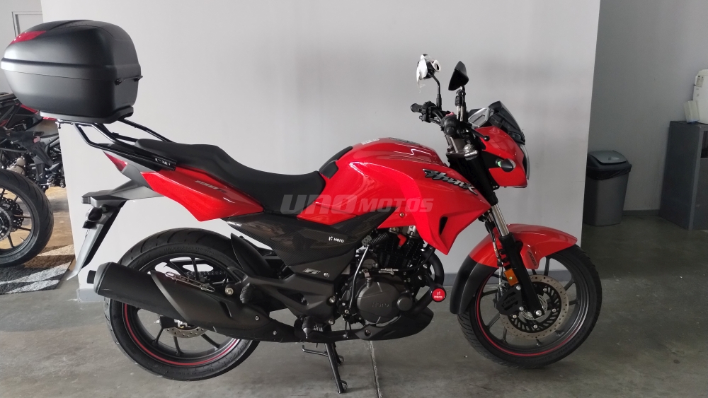 Moto Hero Hunk 190 FI - ABS + Baul de Regalo LIQUIDACION