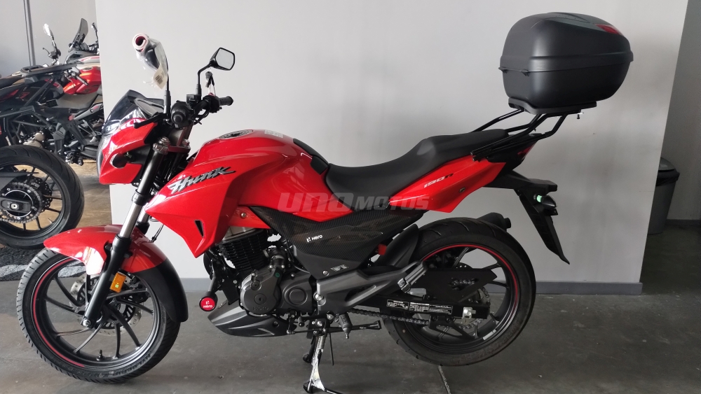 Moto Hero Hunk 190 FI - ABS + Baul de Regalo LIQUIDACION