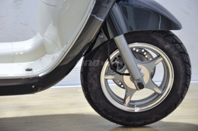 Moto Motomel Strato Euro 150cc tipo Vespa 2021