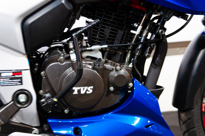 Moto TVS RTR 160 4V