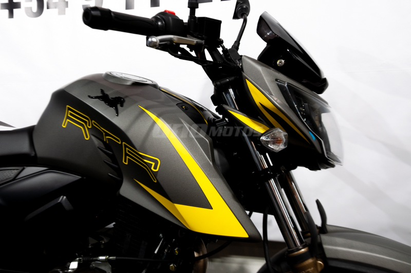 Moto TVS RTR 200 F Inyeccion 4V